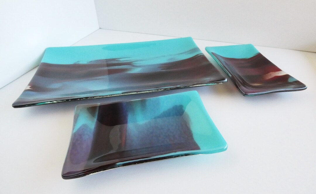 Fused Glass Sushi Plate Set in Streaky Blue and Red by Bprdesigns - Etsy