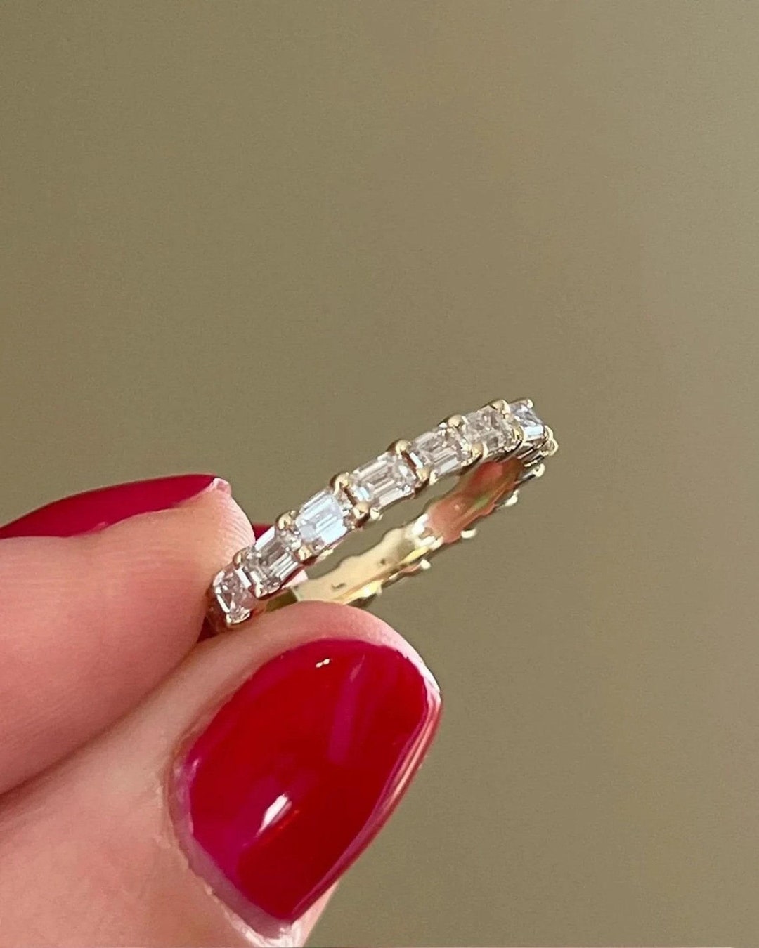 Buy Unique East West Sharing Prong Setting Moissanite Band, Simulant ...