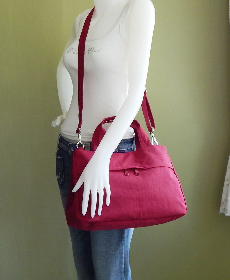 Red Water-resistant Bag Messenger Bag Light Weight Tote - Etsy