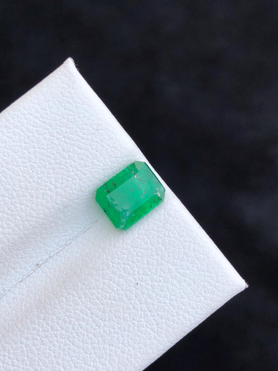 Swat Origin Emerald 1.3ct | Natural Green Stone | G69 Grade Quality - Etsy