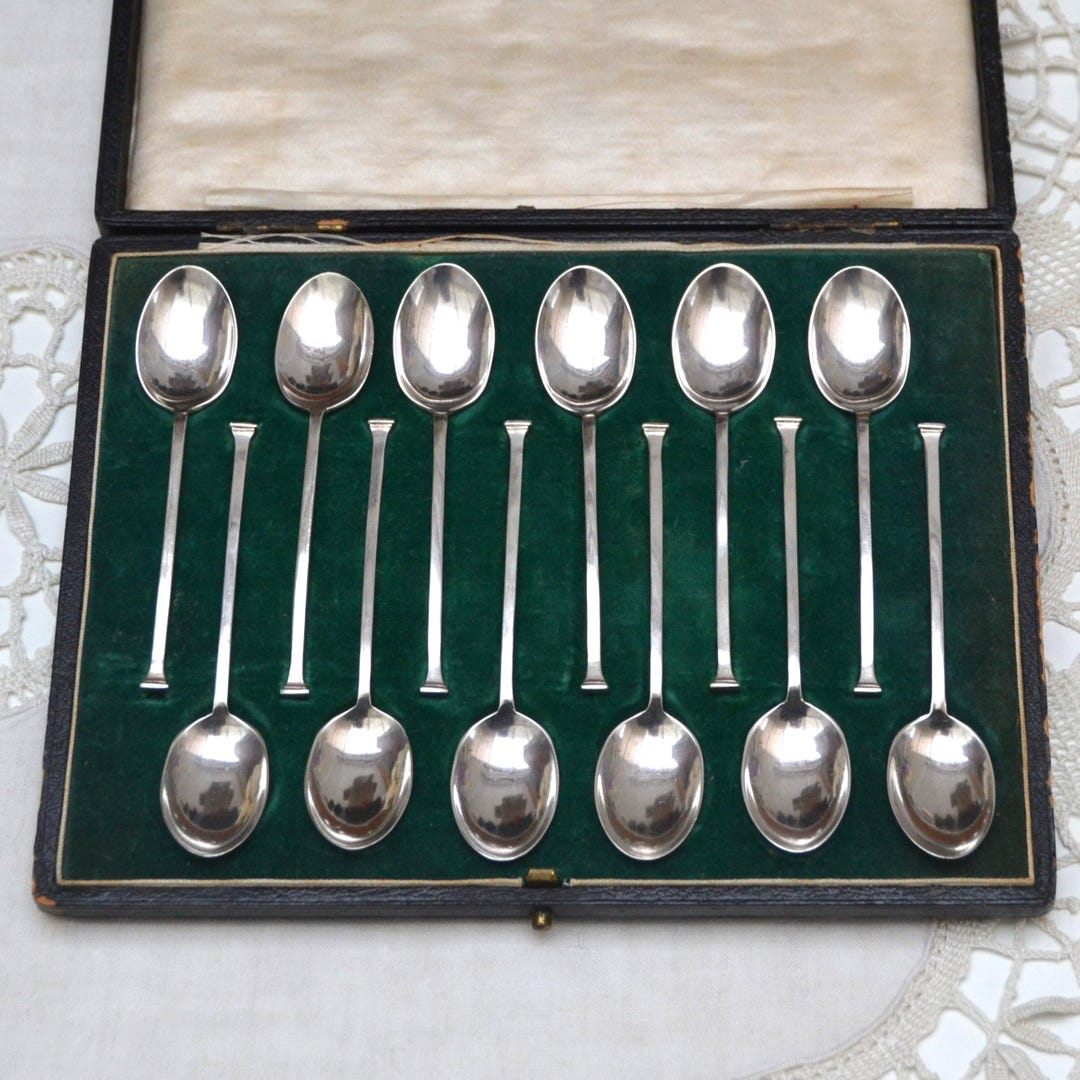 Set of Twelve Art Deco Mappin & Webb Sterling Silver Teaspoons in A ...