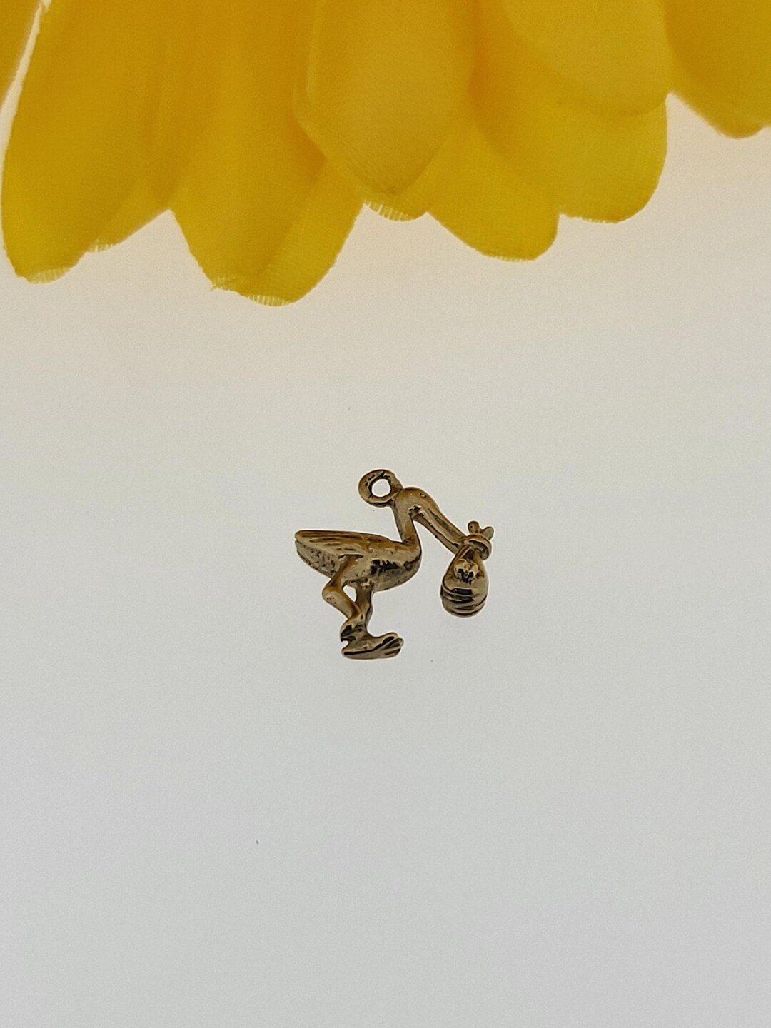 Vintage Pre-loved 9ct Yellow Gold Stork With Baby Charm. Weight 1g - Etsy