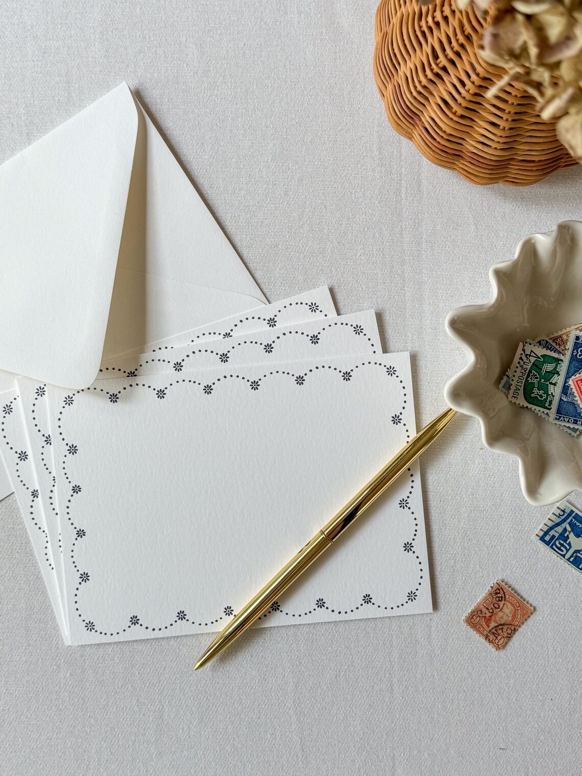 Dottie Stationery Set | 10 Hand-painted Dot Border Cards | A6 Note ...
