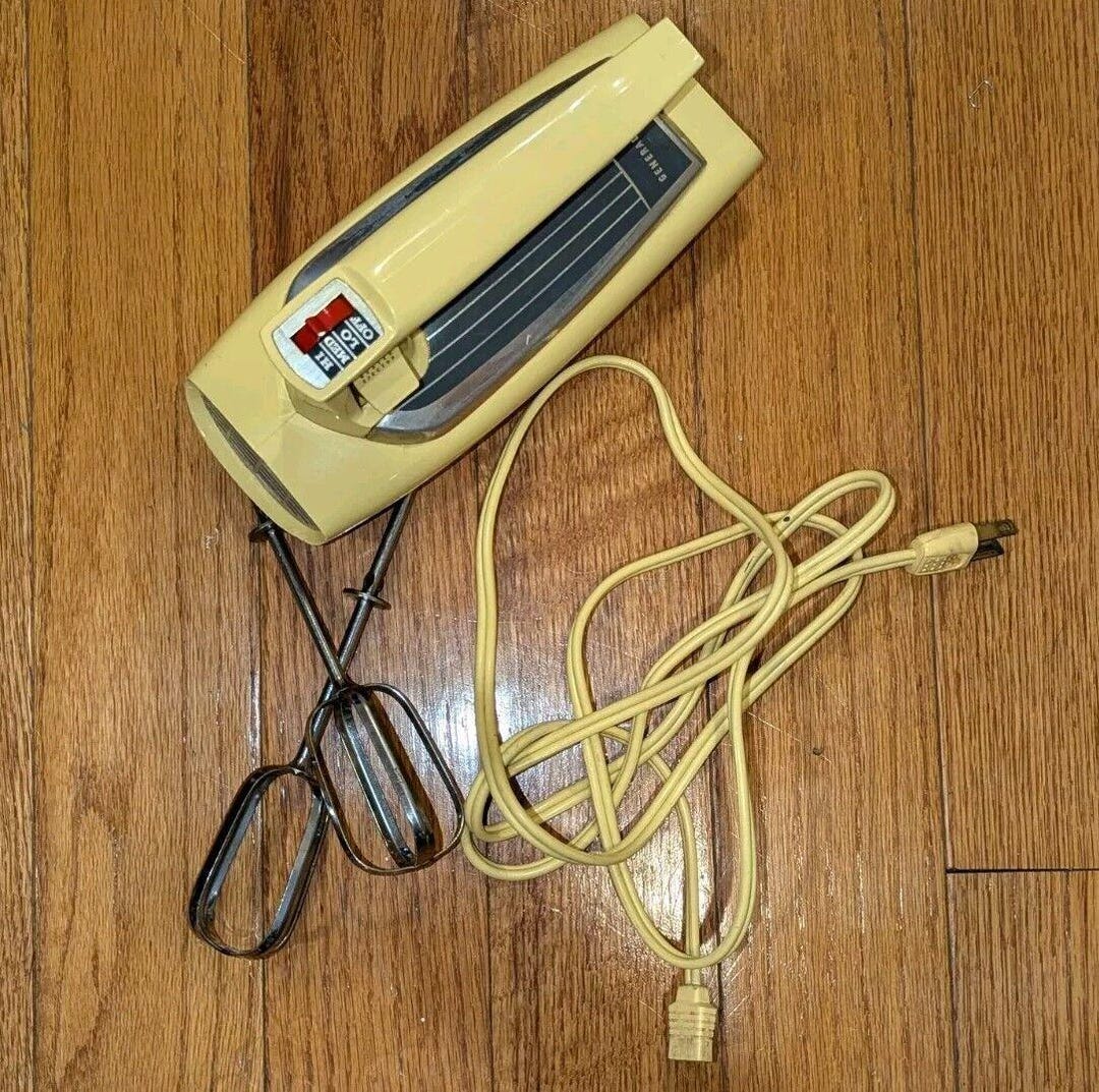Retro 1960s General Electric MCM Yellow Hand Mixer Vintage Collectible ...