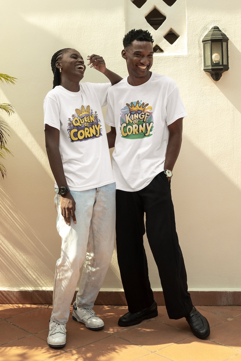 T-shirt Funny King of Corny Jokes for Pun Lovers Humorous Gift Idea for ...