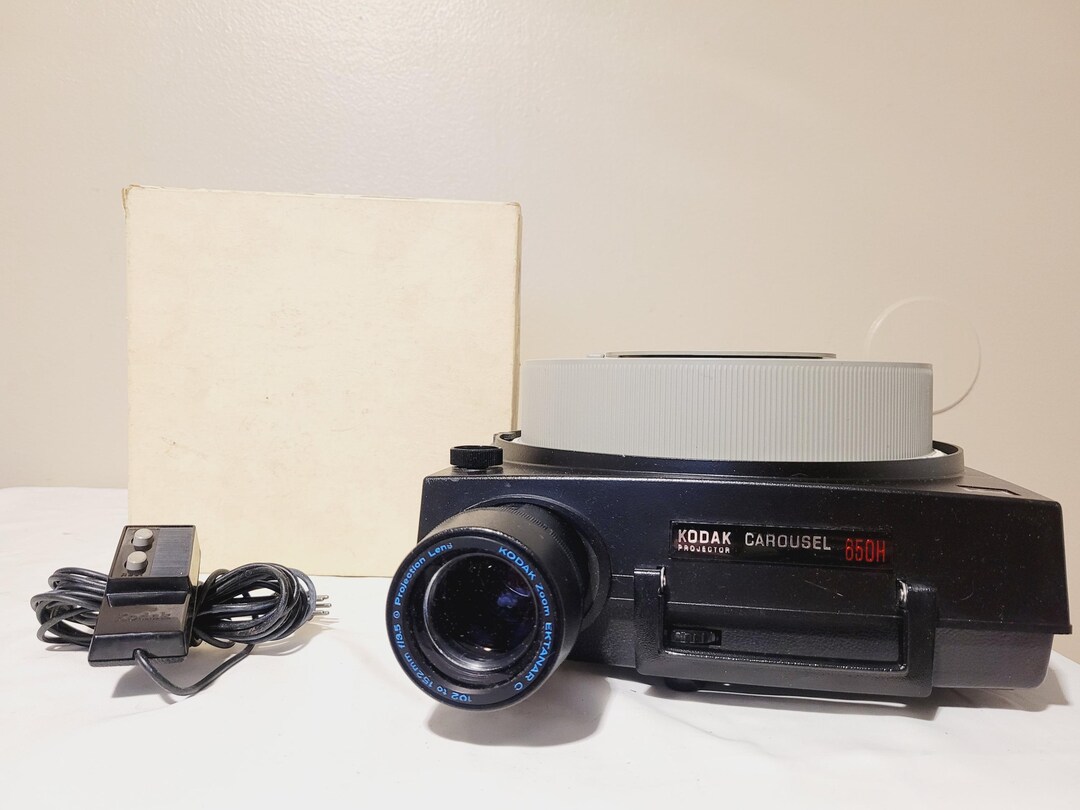 Kodak Carousel 650H Slide Projector Rebuilt & Serviced Fully Functional ...