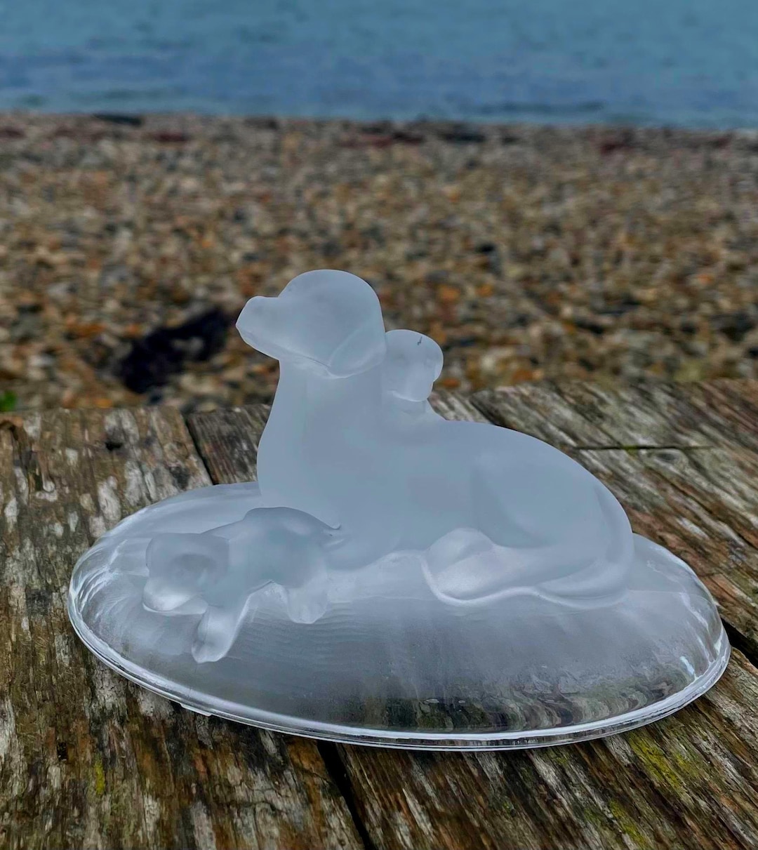 Vintage Frosted Glass Labrador Statue | Mother Dog & Puppies by Cristal ...