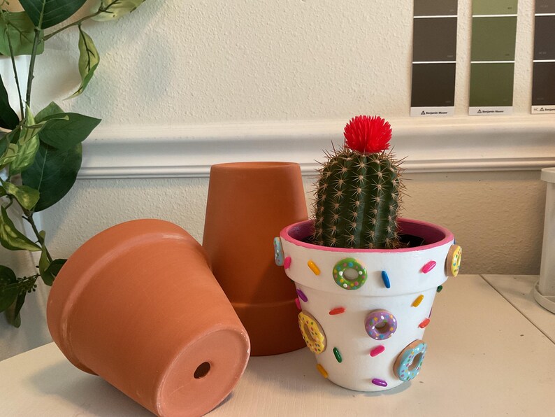 3D Donuts Pot / Planter / Flower Pot / Terracotta 4 Acrylic Painted Pot ...