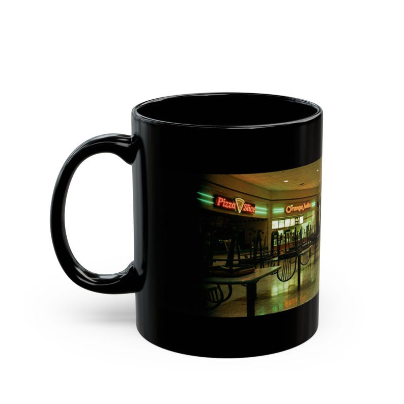Dead Mall Food Court Mug, Liminal Space Art, 90s Nostalgia Aesthetic ...