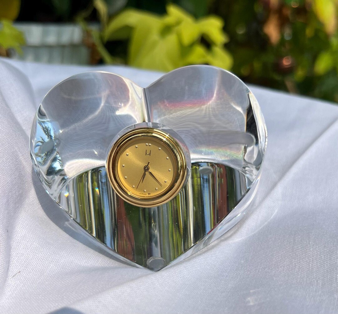 Hoya Crystal Heart Shaped Clock, Hoya Paperweight, Crystal Clock ...