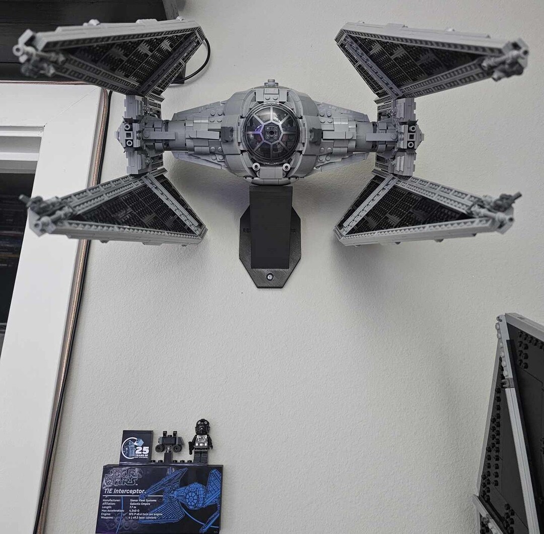 LEGO UCS TIE Interceptor Wall Mount 75382 - Etsy
