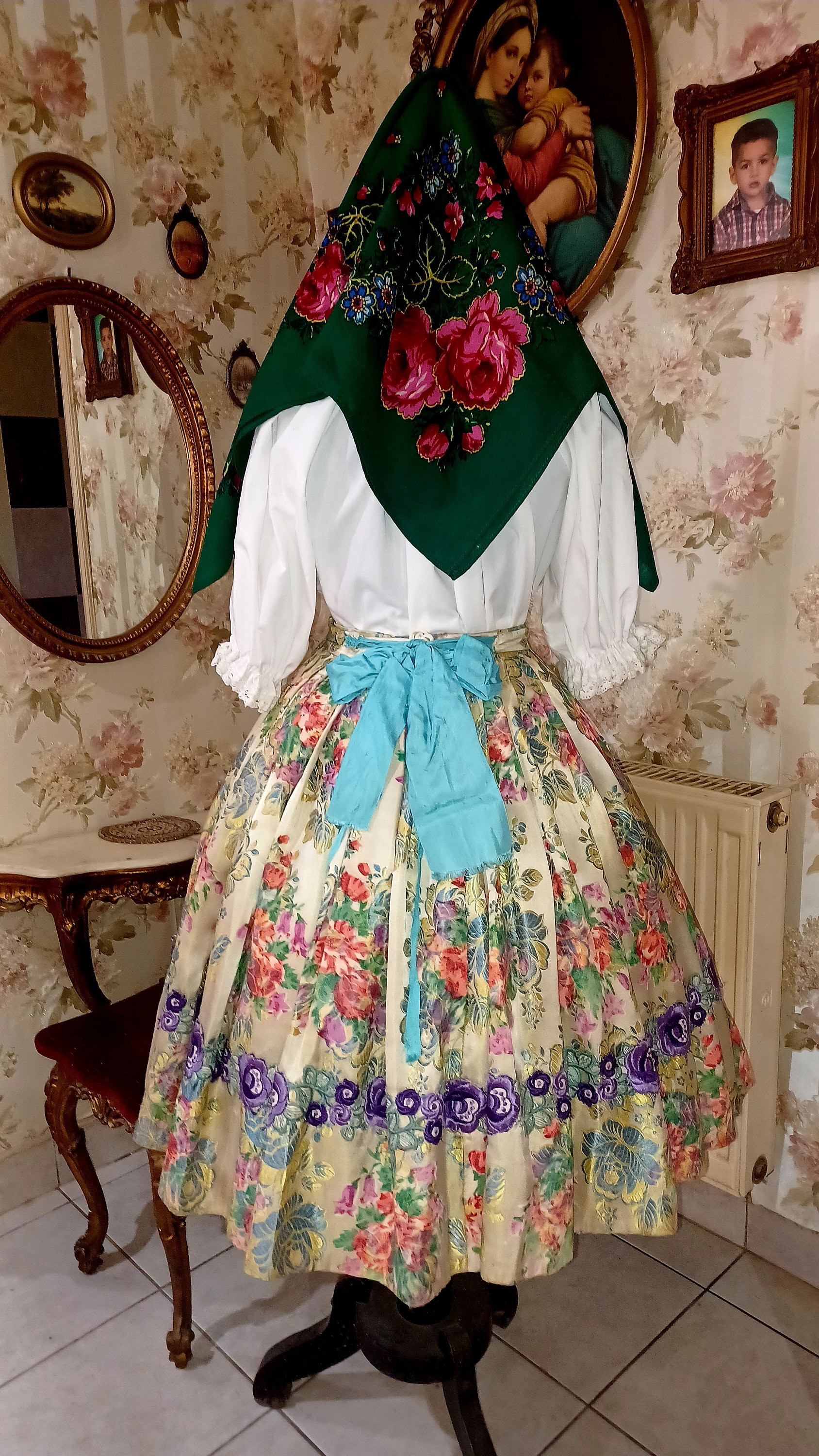 Wonderful Hungarian Folk Costume - Etsy