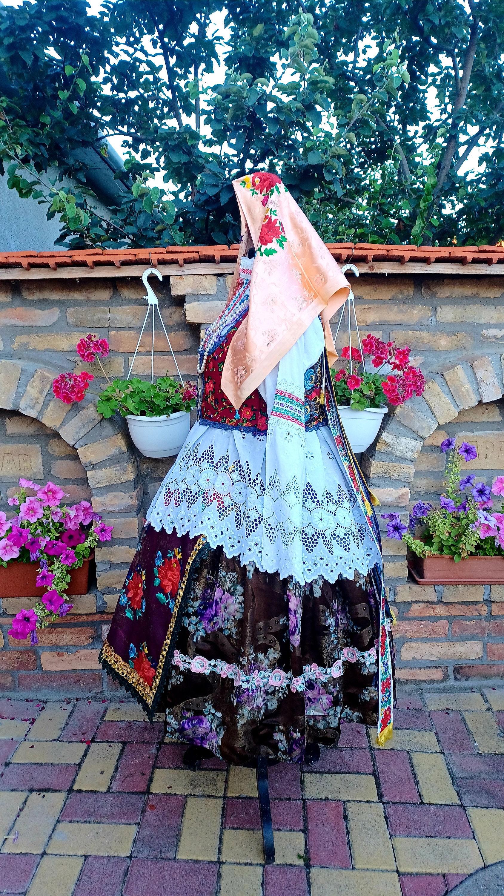 Wonderful Hungarian Folk Costume - Etsy