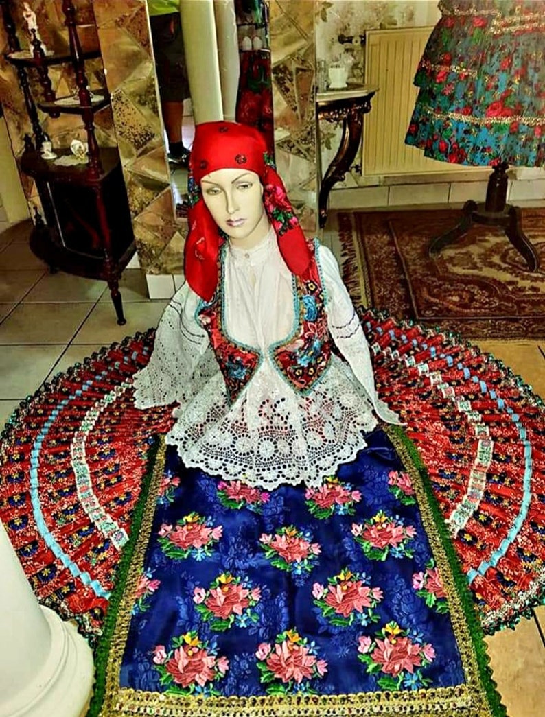 Wonderful Hungarian Folk Costume - Etsy