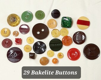 16 Vintage Bakelite Buttons - Etsy