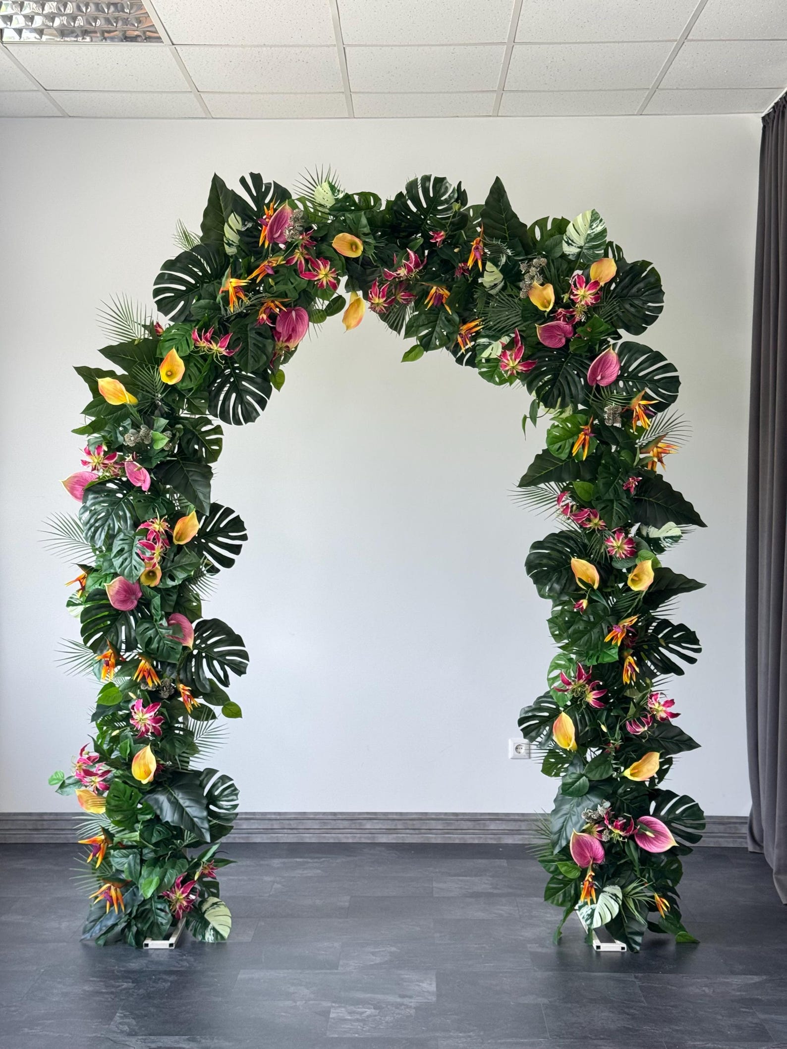 Tropical Greenery Garland, Silk Arbor Decor, Wedding Arch Flower, Faux ...