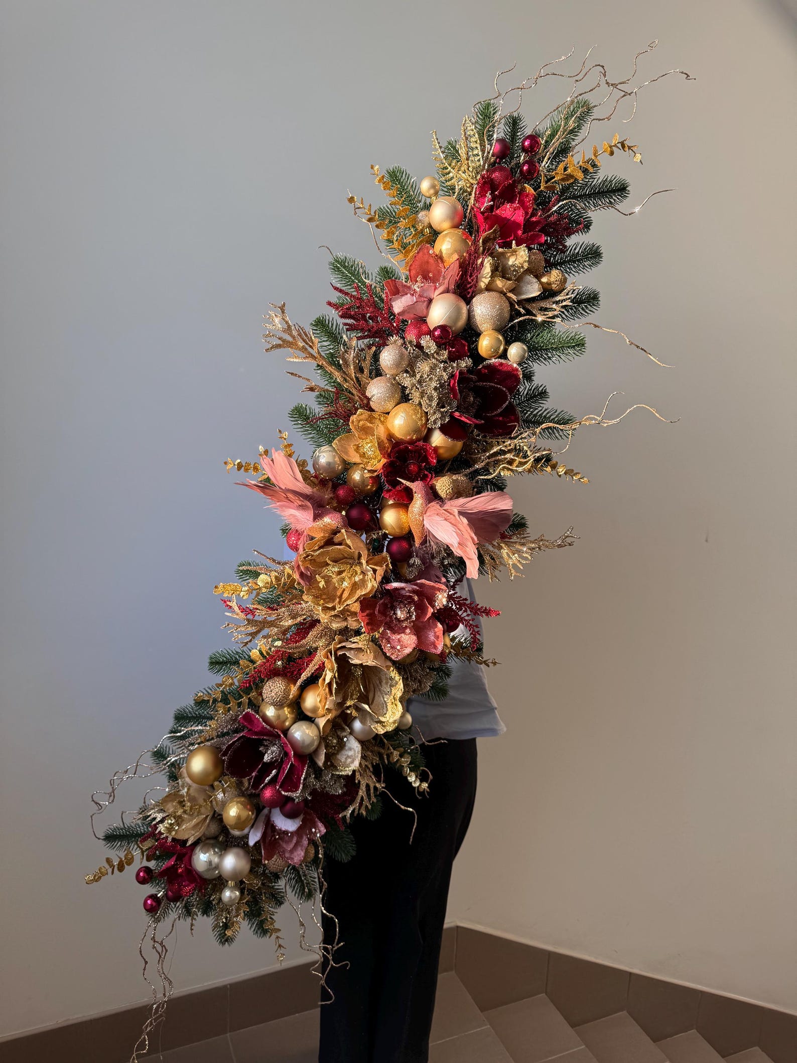 Christmas Stair Swag, Stairway Garland, Xmas Centerpiece, Xmas Mantel ...