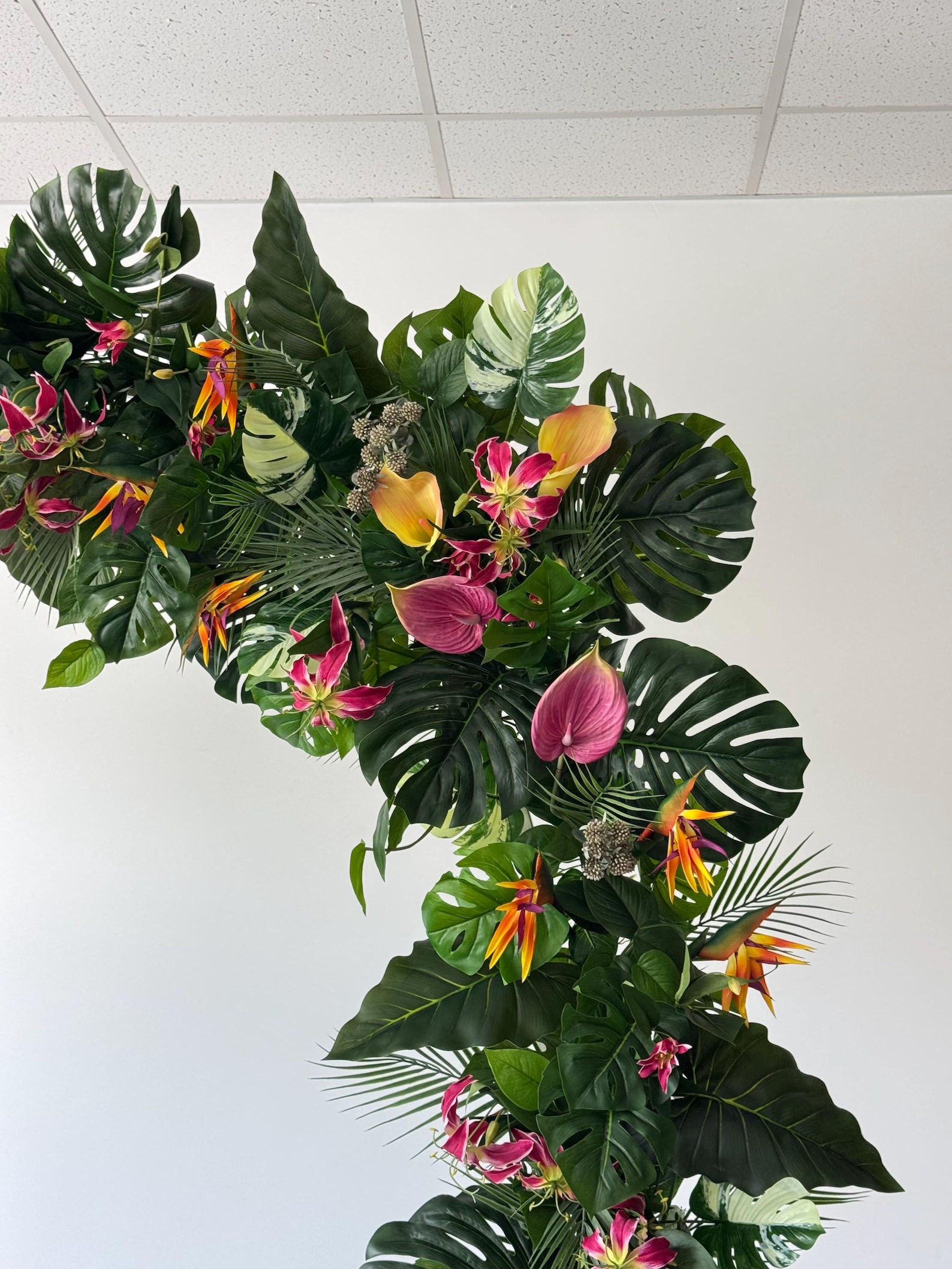 Tropical Greenery Garland, Silk Arbor Decor, Wedding Arch Flower, Faux ...