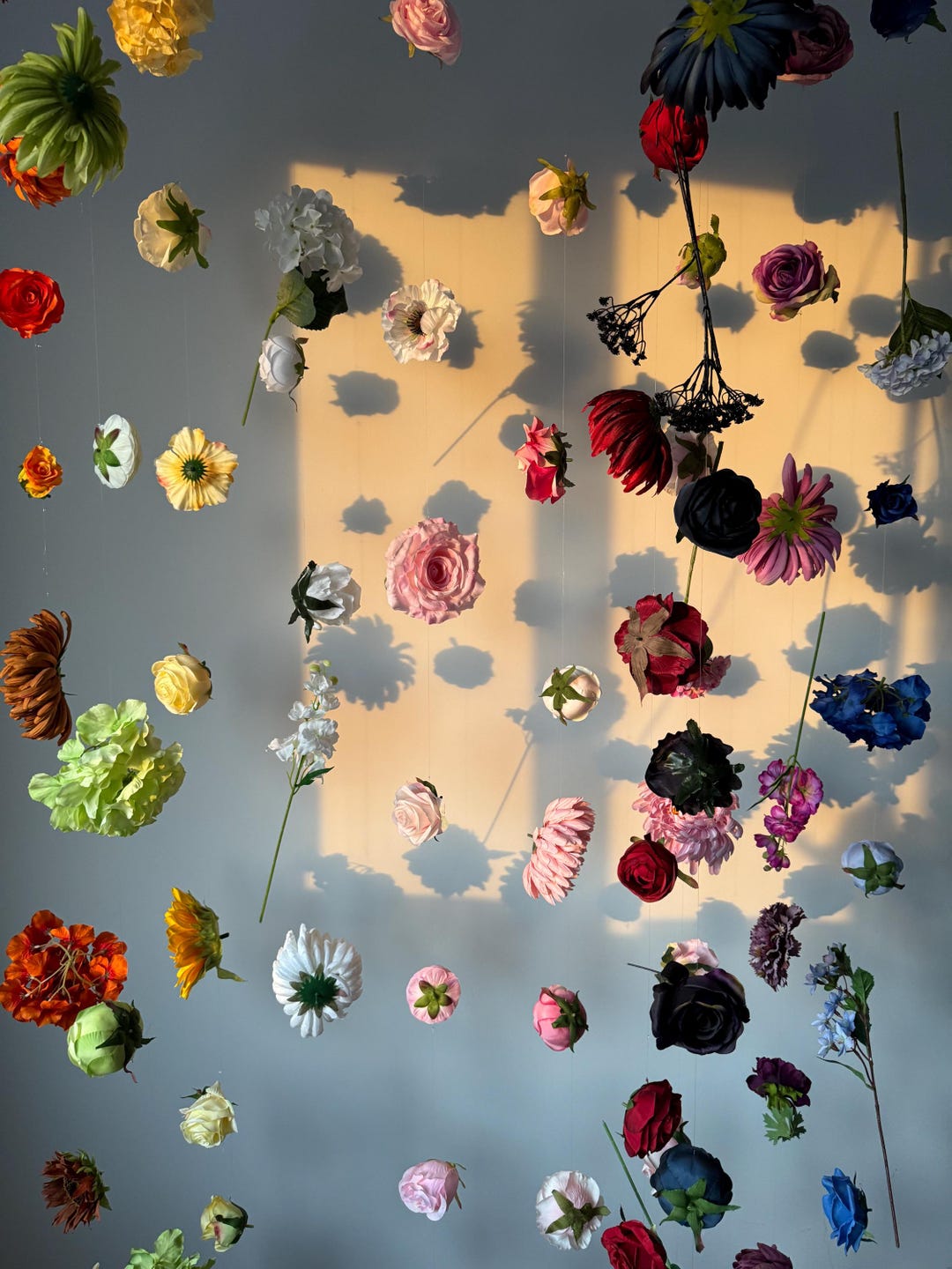 Colourful Floating Flower Wall, Photoshoot Decoration, Floral Curtain ...