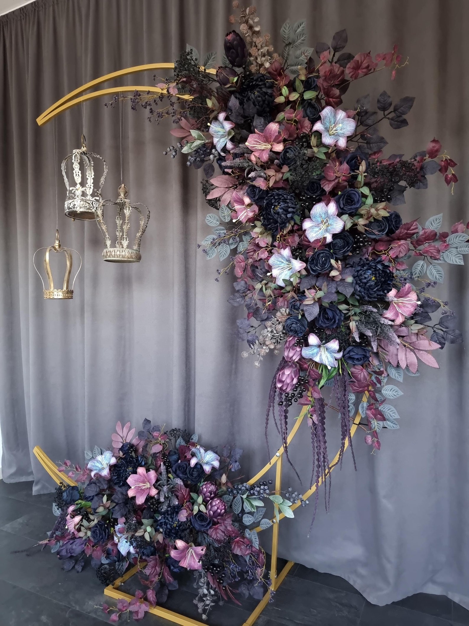 Goth Flowers for Wedding Gazebo, Burgundy Roses Arch, Goth Arbor ...