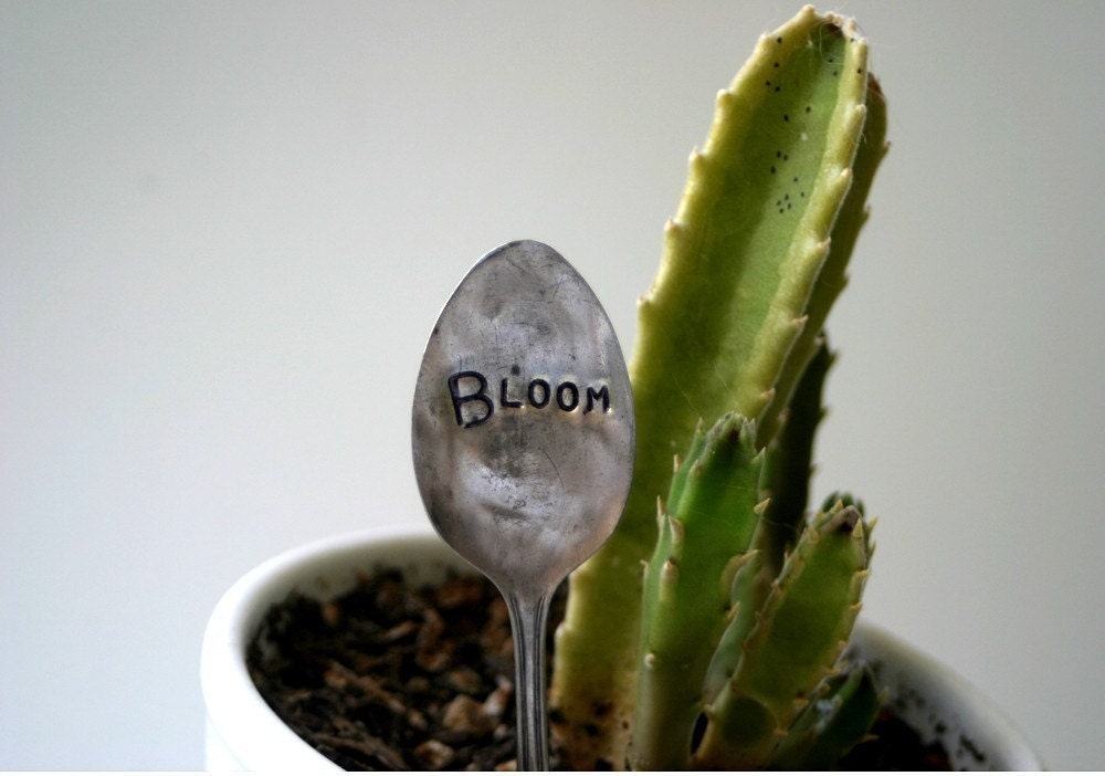 Spoon Plant Stake Bloom E0257 - Etsy