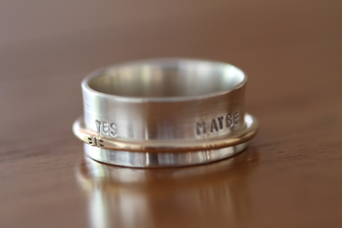 Yes or No Ring Spinner Ring Fidget Ring Spinning Ring - Etsy