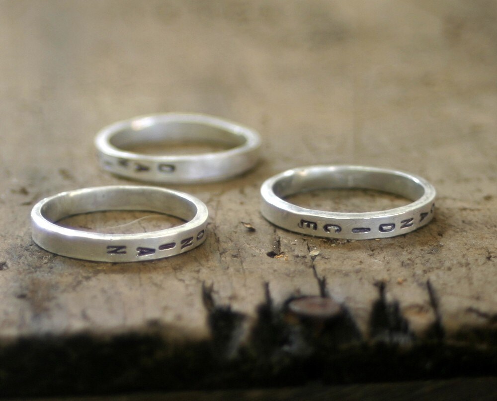 Custom Hand Stamped Silver Name Ring (E0185) - Etsy Canada