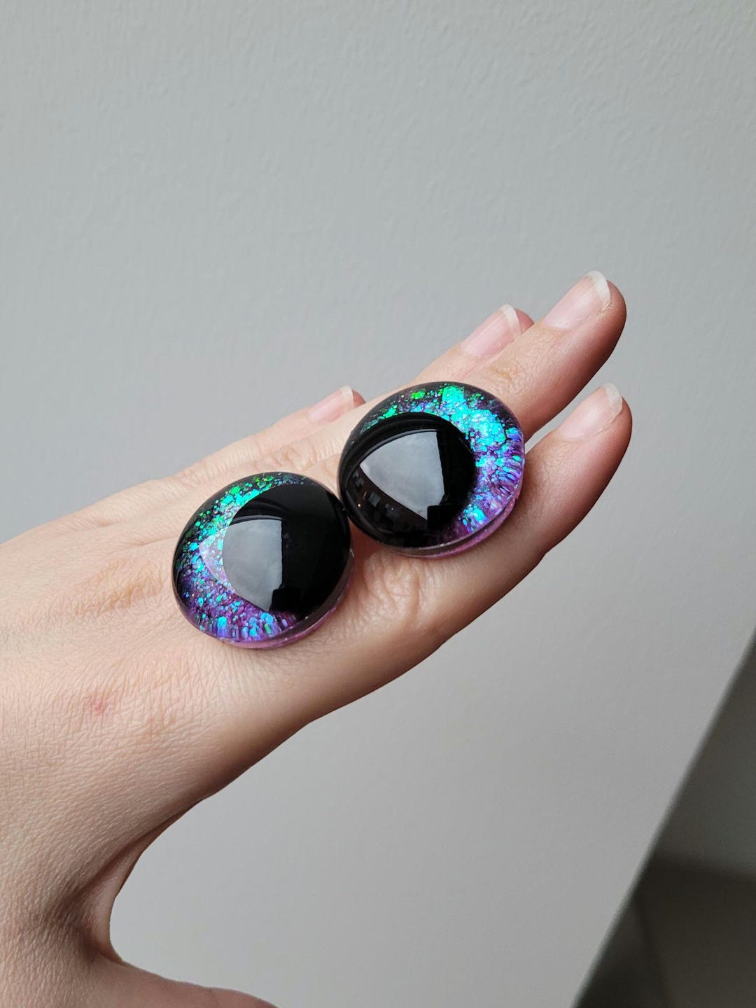 Hand-painted Color Shifting Safety Eyes: Supplies for Amigurumi and ...