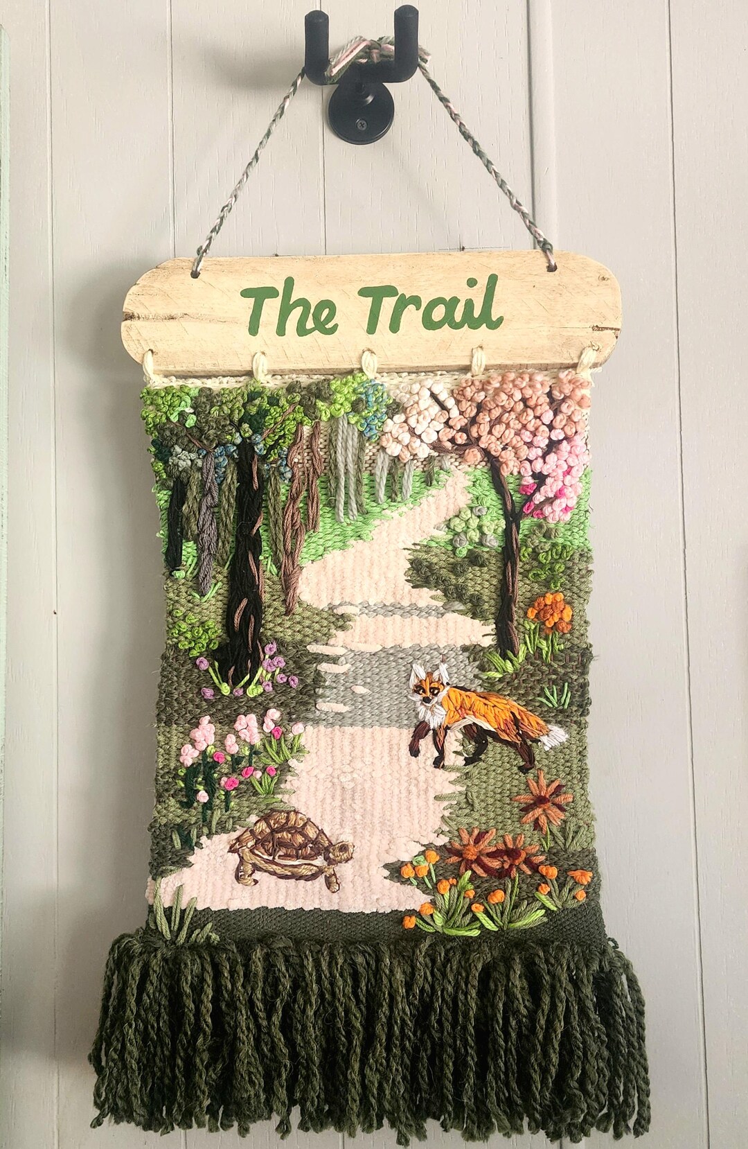 Embroidered Fox & Tortoise Wall Hanging: Boho Yarn Loom Weaving - Etsy