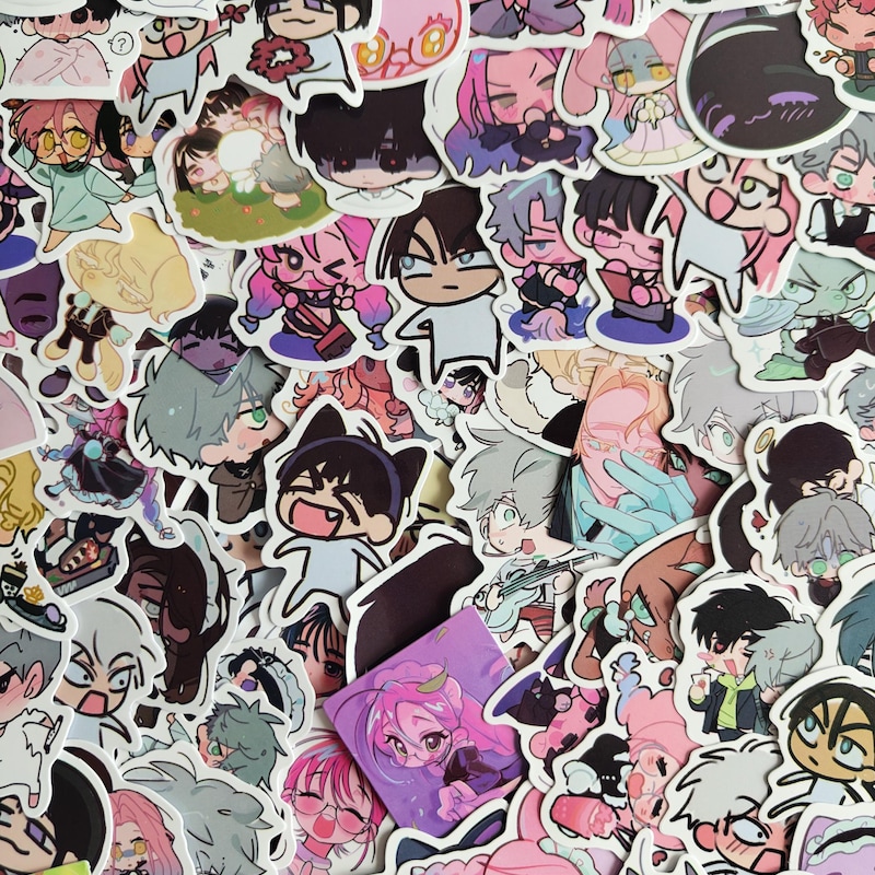 Alien Stage Print Luka - Etsy UK