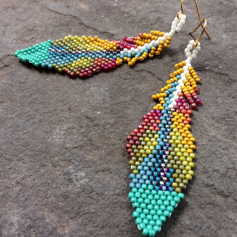 Macaw Parrot Feather Beaded Earrings - Etsy