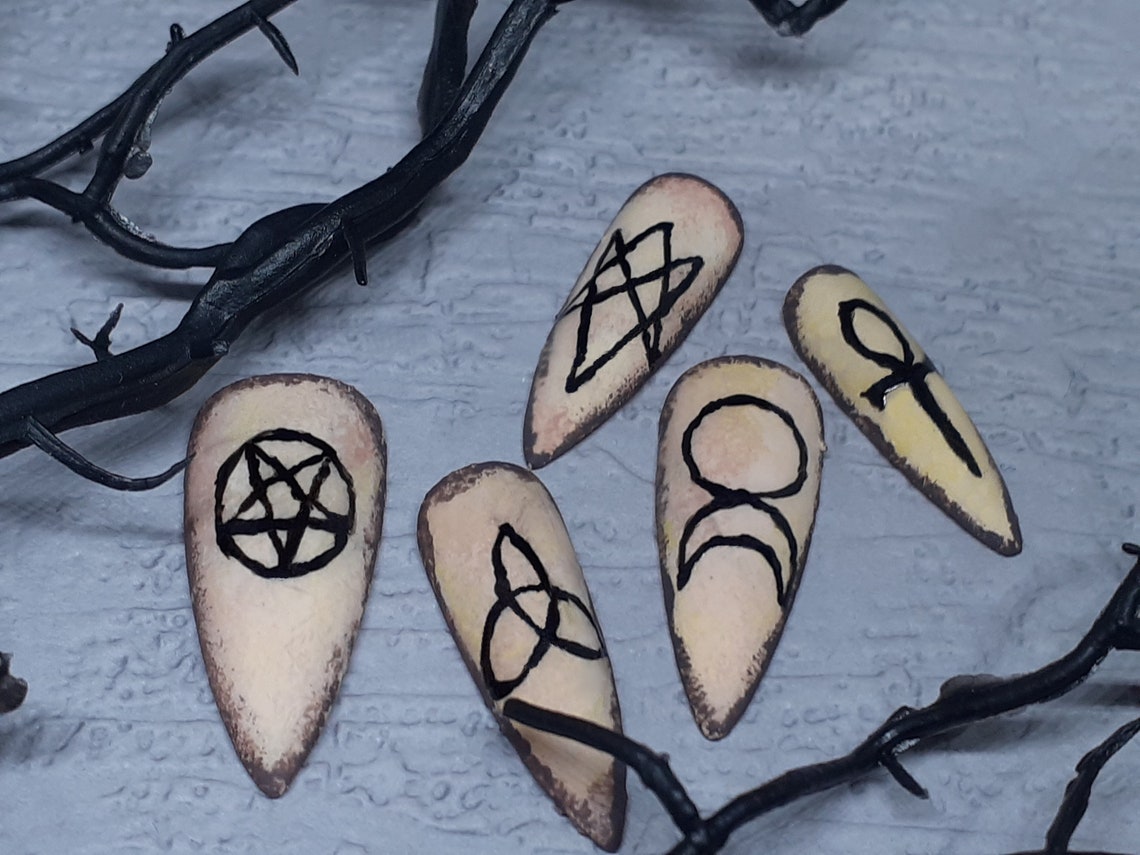 CARMEN Wicca Hand Painted Witch Spell Witchy Gel Nails - Etsy