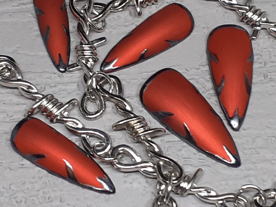 UNGUIS | Red Clasp Claw Gunmetal Chrome Goth Matte Custom Nails Gothic ...
