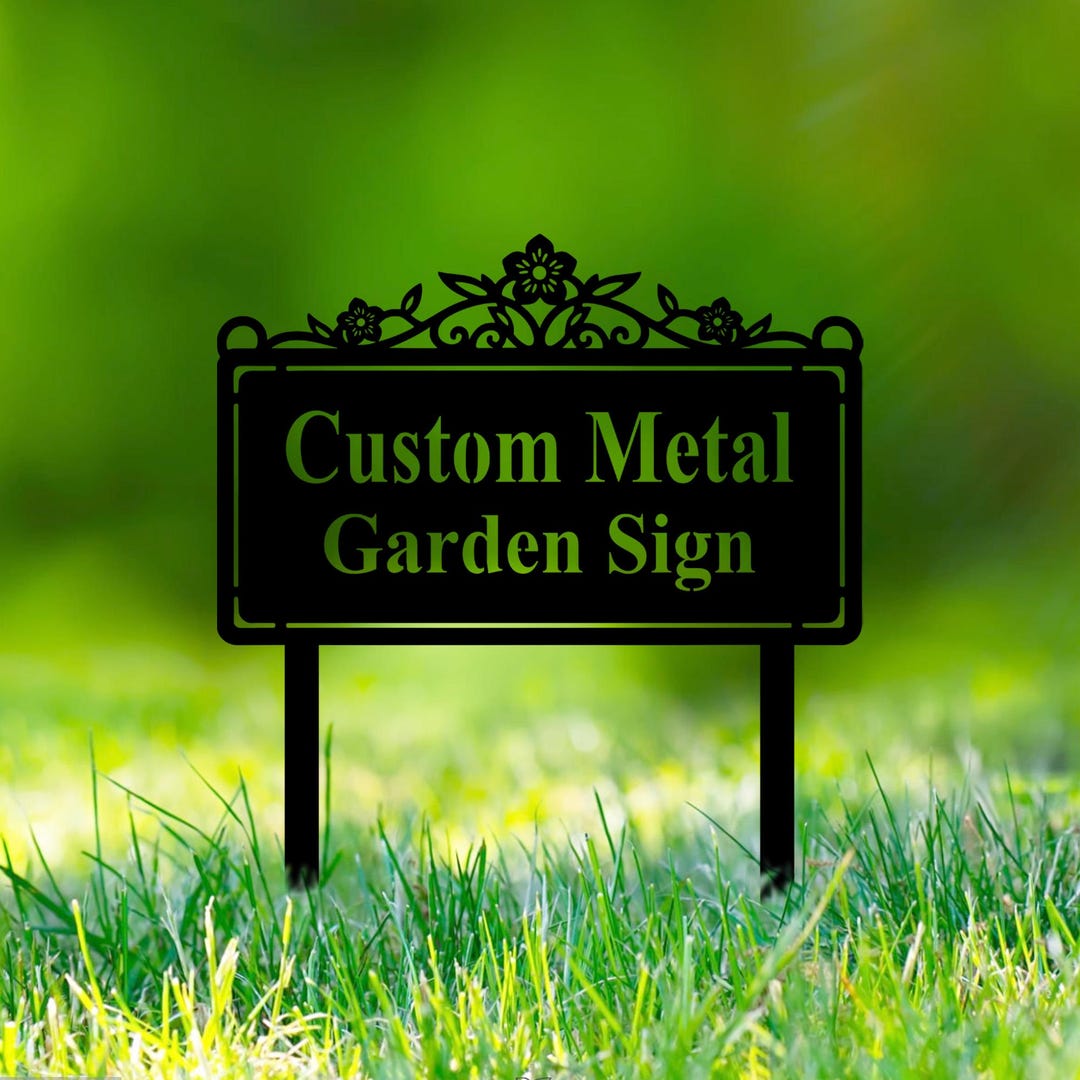 Personalized Garden Name Sign, Custom Metal Stake, Outdoor Yard Plaque ...
