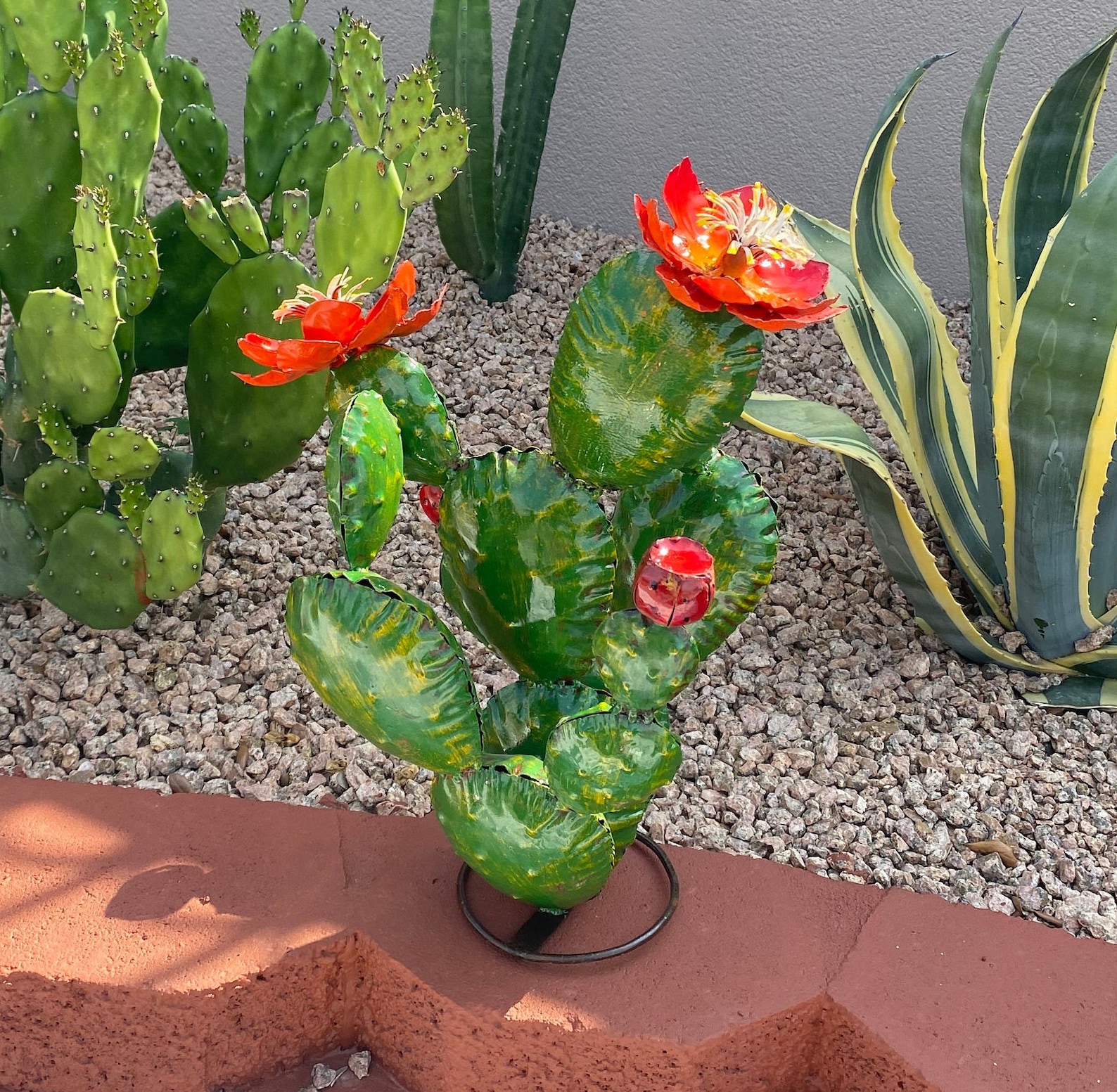 Large Handpainted Metal Prickly Pear Cactus | Yard Art Garden Decor ...