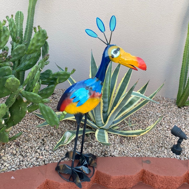 Lifesize Handmade Metal Kevin the Bird up Movie | Farmhouse Yard Art ...