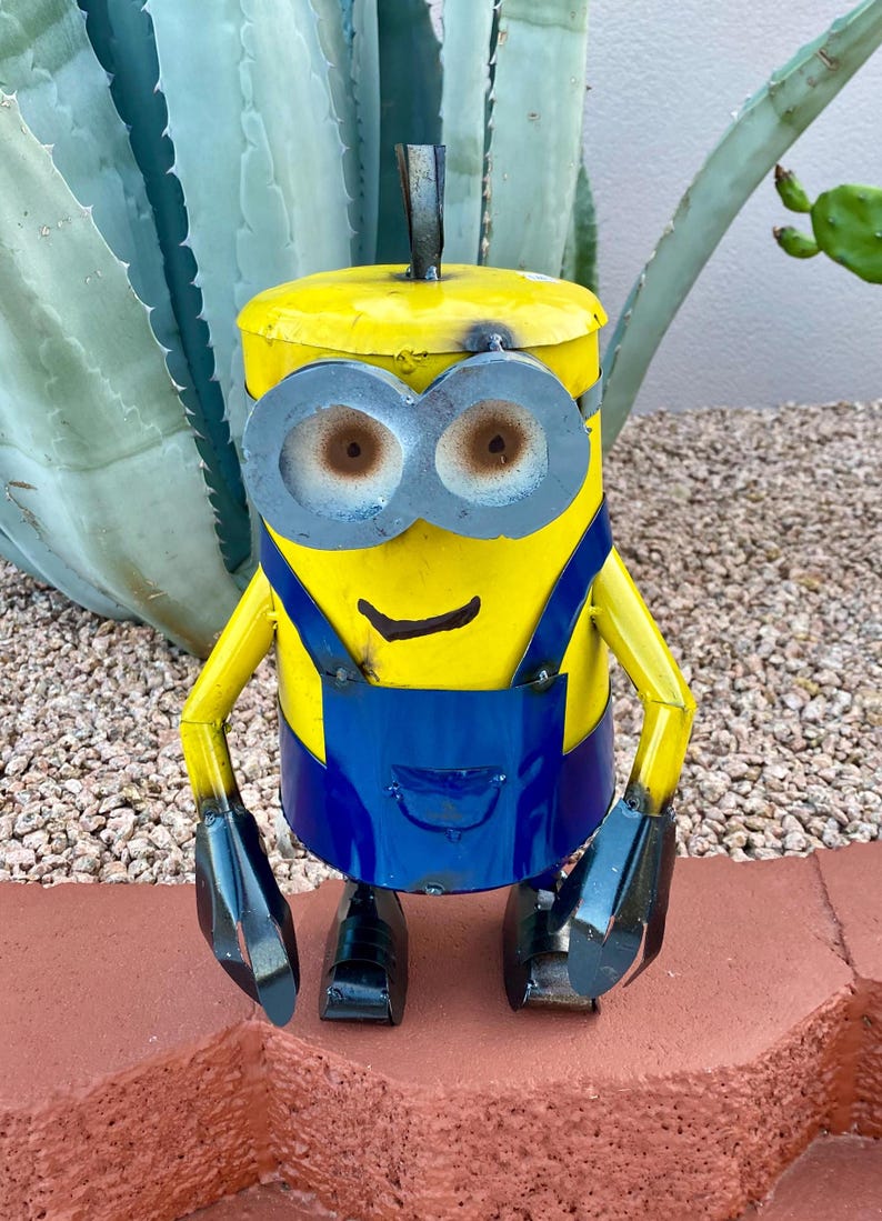 Handmade Metal Minion Kevin Bob and Stuart Despicable Me | Yard Art ...