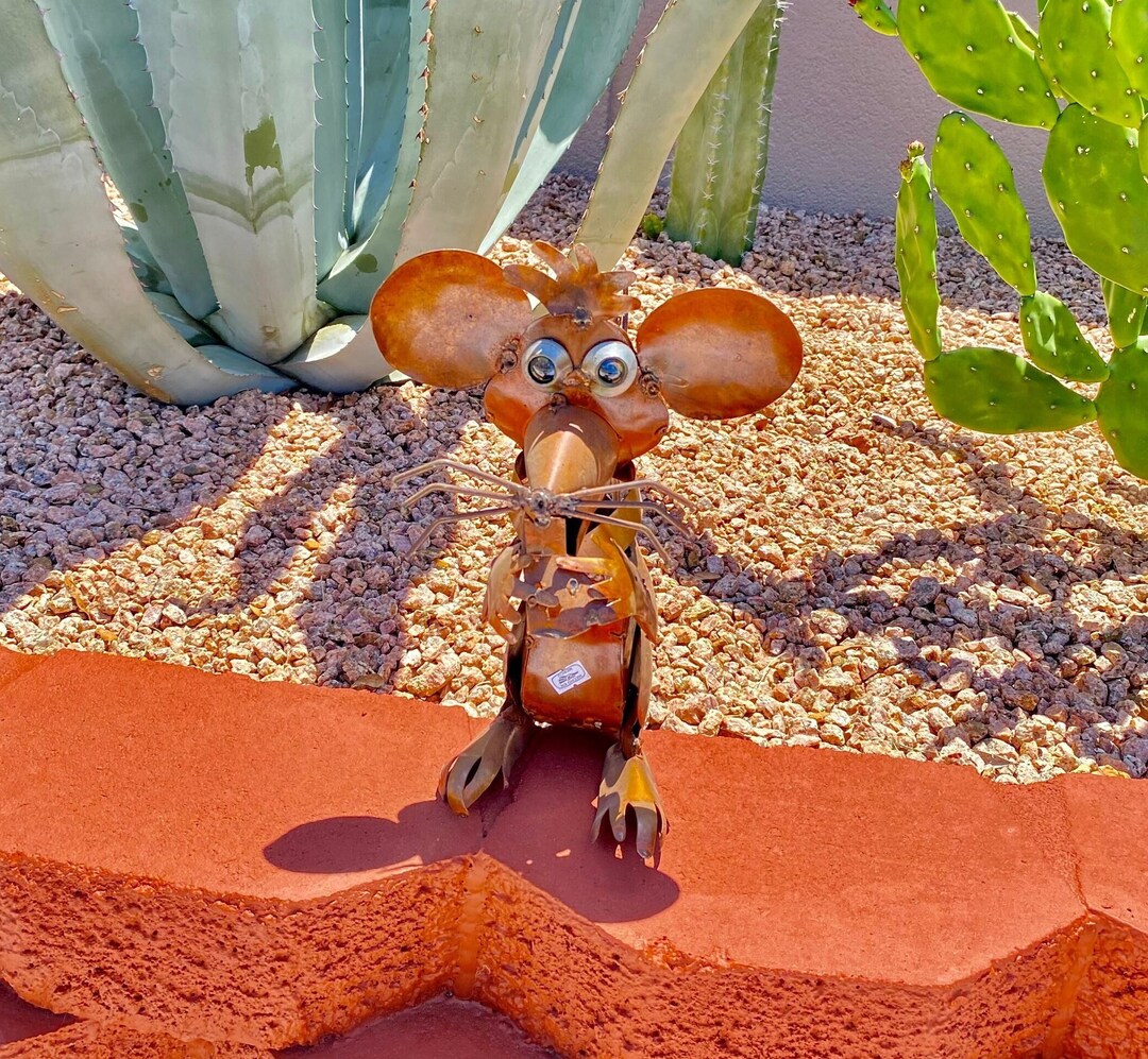Handmade Rustic Metal Mouse Rat With Cheese | Yard Art Garden Decor ...