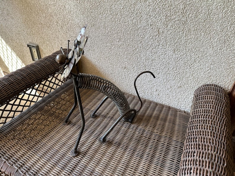 Handmade Metal Chrome Slinky Cat | Farmhouse Yard Art Garden Decor ...
