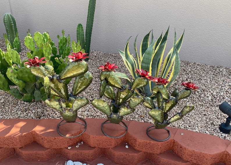 Handmade Metal Prickly Pear Cactus | Farmhouse Yard Art Garden Decor ...
