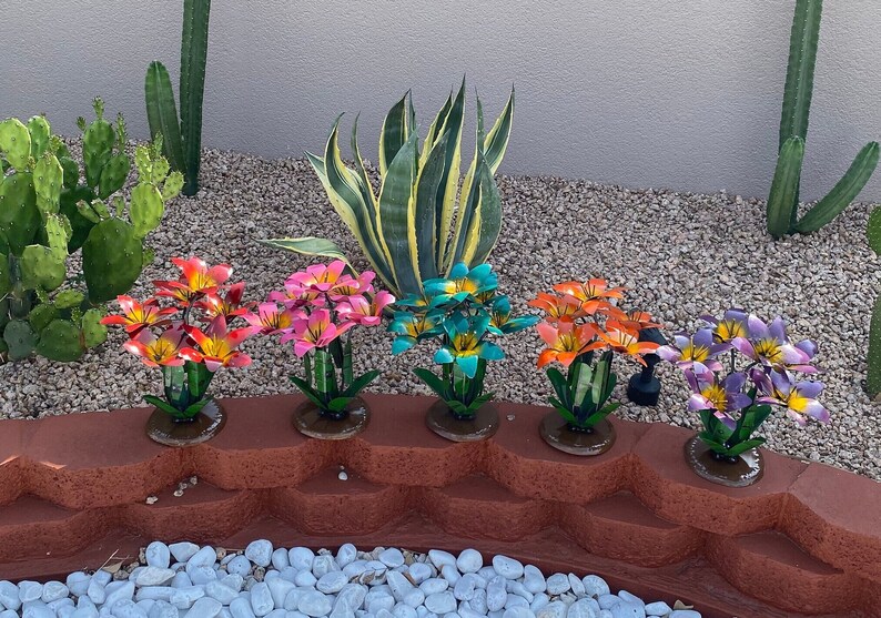 Handmade Metal Lily Flower Bouquet | Yard Art Spring Garden Decor ...