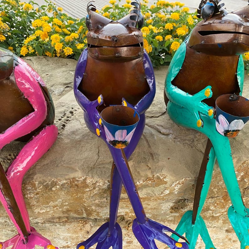 Handpainted Metal Coffee Frog With Flower | Yard Art Garden Decor ...