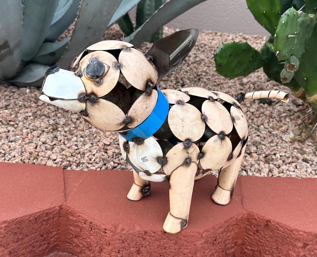 Handmade Metal Round Chihuahua Dog | Farmhouse Yard Art Garden Decor ...