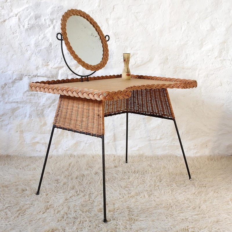 Dressing Table - Etsy