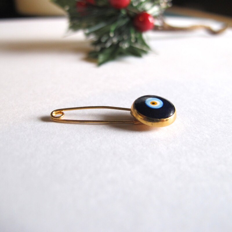 Eye Pin - Etsy