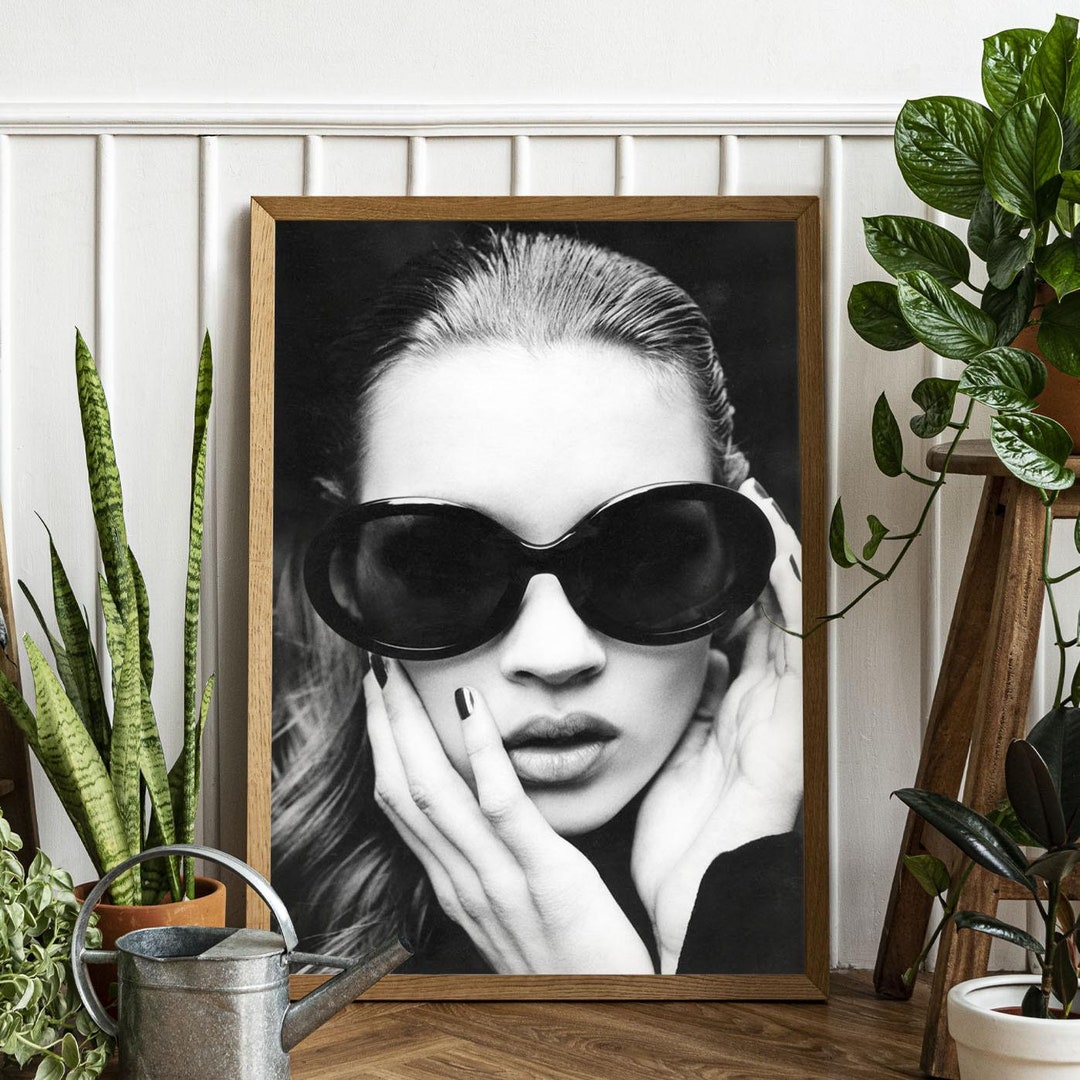 Kate Moss Poster, Feminist Wall Art, Black and White Prints, Kate Moss ...