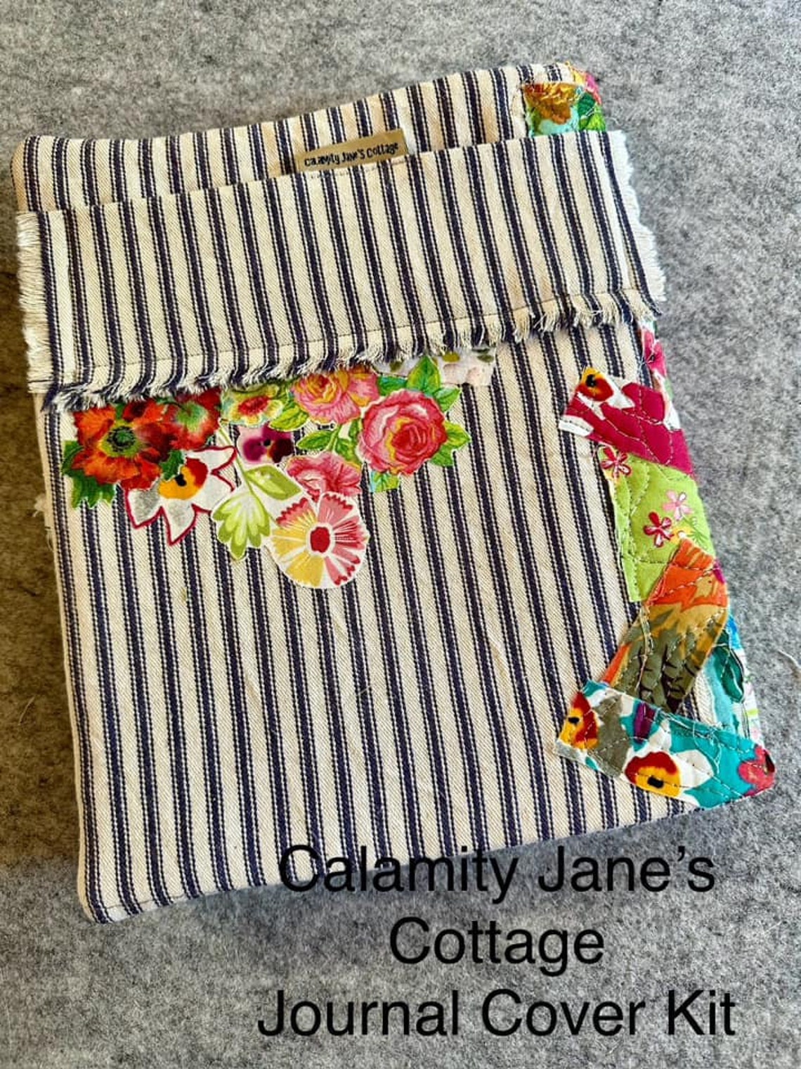 Bright Delight Slow Stitching Kit - Fabric Strips, Buttons, Vintage ...