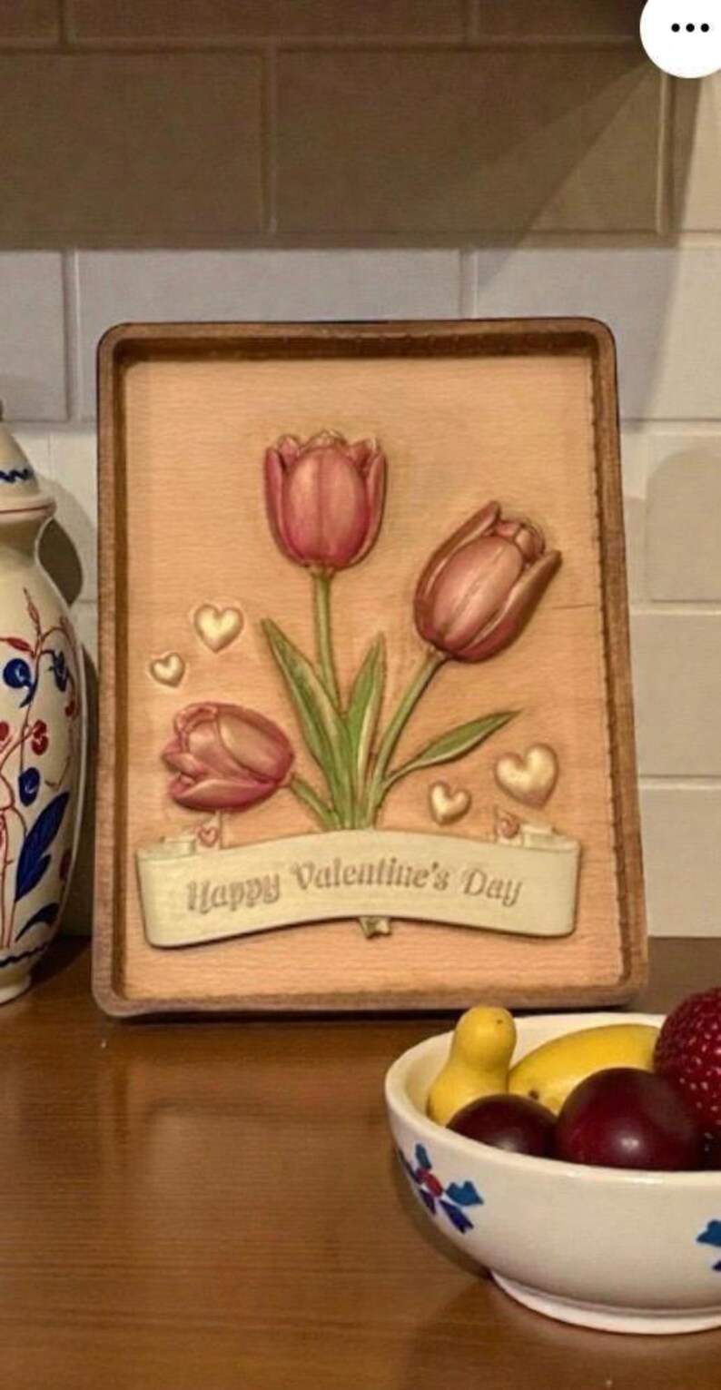 Personalized Carved Wood Tulip Plaque, Name or Message Carved - Etsy