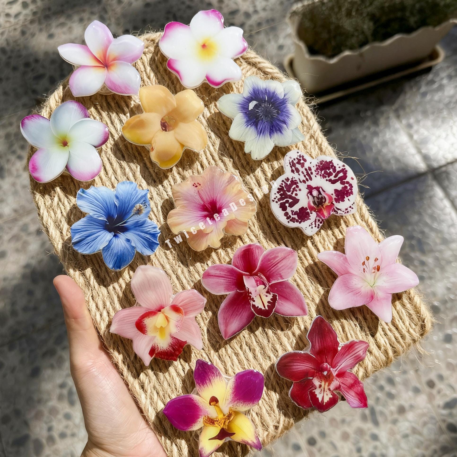 Orchid Flower Phone Grip, Pansy Shell Flower Magnetic Phone Grip Holder ...