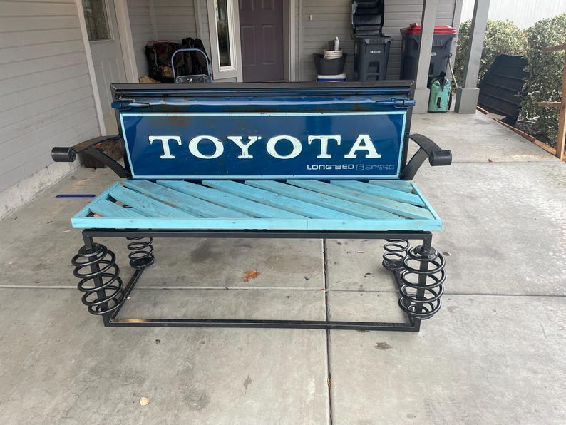 Custom Tailgate Bench - Etsy